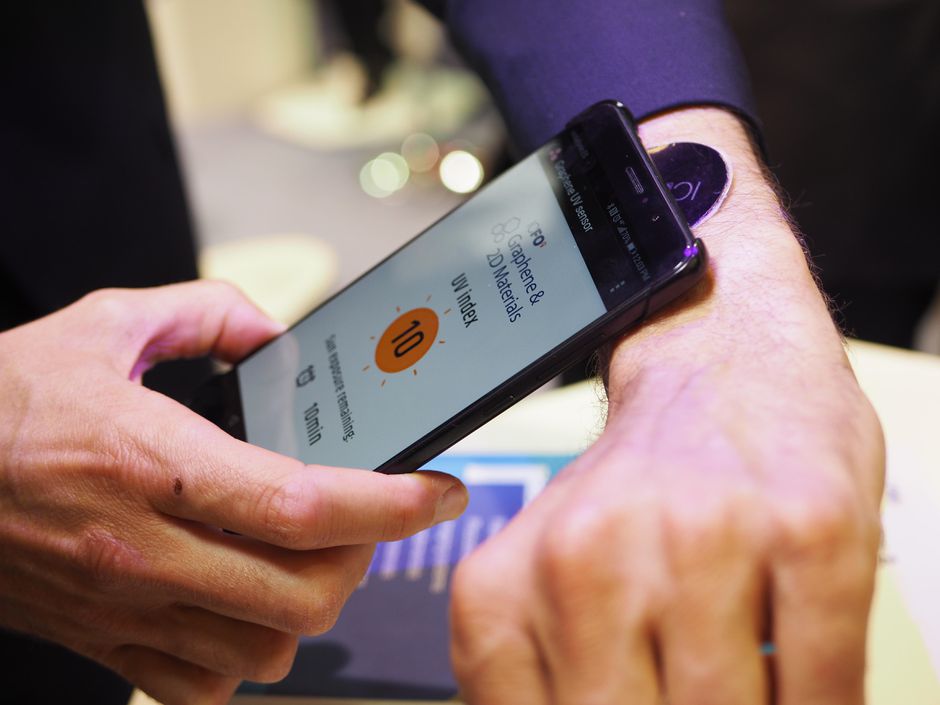 Wonder Material ‘Graphene’ Will Transform Your Mobile Experience