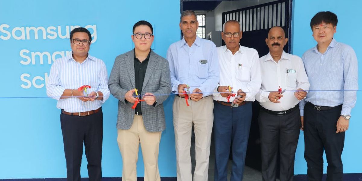 ‘Samsung Smart School’ program launched at Varanasi Navodaya Vidyalaya