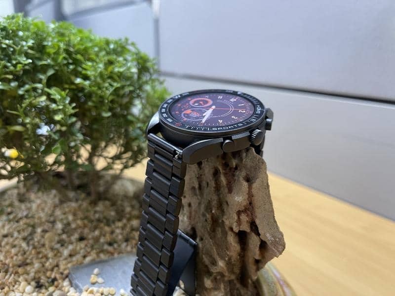 Boult Mirage Review: Affordable Luxury Smartwatch with Robust Features ...