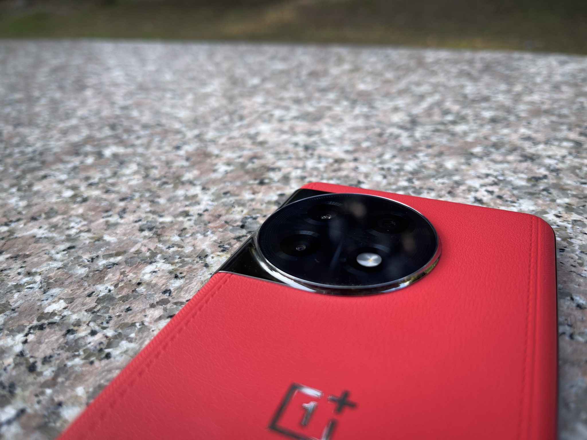 OnePlus 11R Solar Red Review: The Perfect Blend of Style and Performance