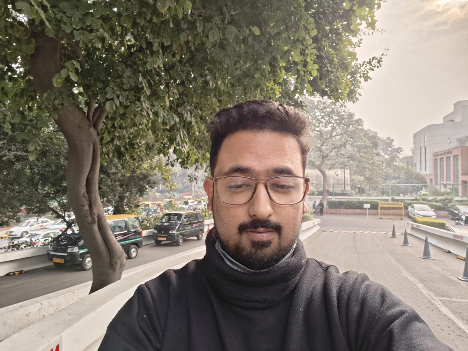 OnePlus 12 vs OnePlus 12R Camera Showdown: Which Delivers Better Photos?