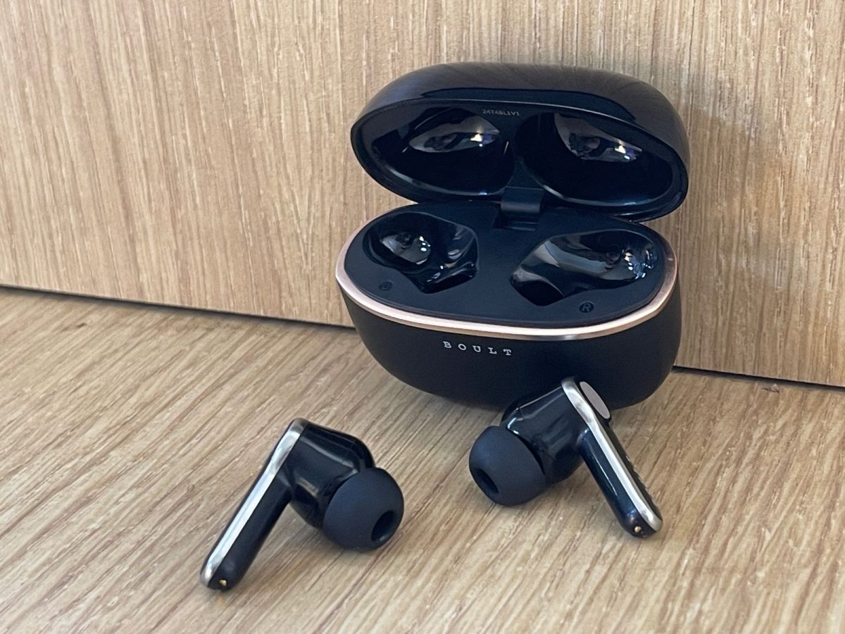 Boult Z40 Ultra Review: Premium Features at a Budget Price ~ My Mobile ...