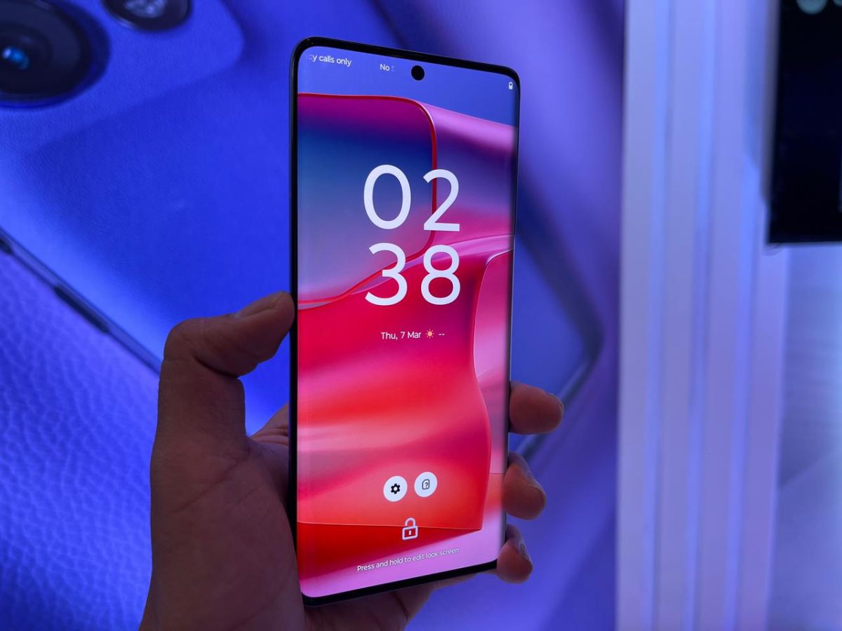 Moto Edge 50 Pro First Impressions: Shines in Early Look With its ...