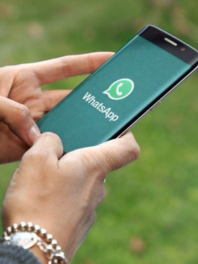 Top Up Your Delhi Metro Smart Card Easily via WhatsApp using UPI, Debit ...