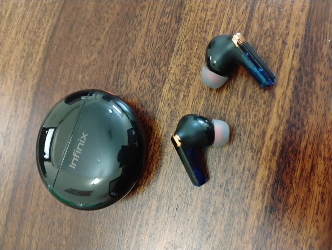 Infinix Buds Neo XE26 Review - Affordable TWS Earphones for All Your ...