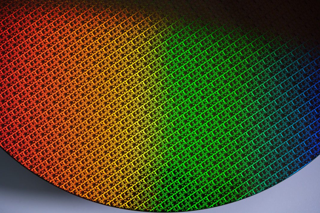 Intel Foundry Achieves Major Milestones, Intel 18A Fabrication Process ...