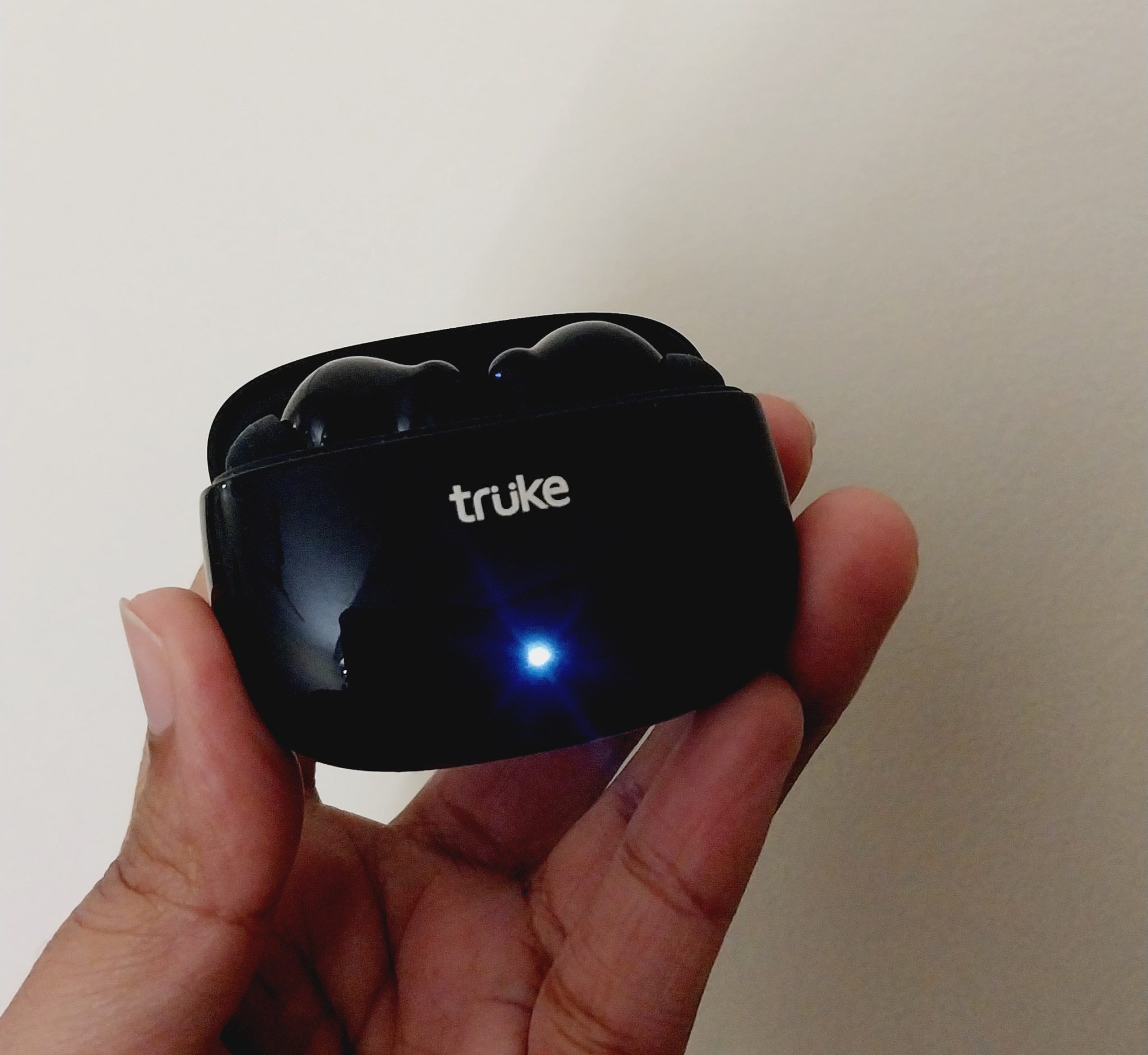 Truke Buds Elite Review - TWS Earbuds With 10mm Driver, 70Hrs Battery ...