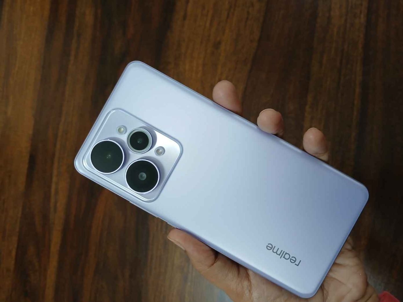 Realme 15 Pro 5G Review - A Strong Mid-Ranger With Impressive 7000mAh ...